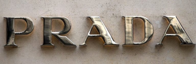 PRADA - LUXO, PODER E SOFISTICAÇÃO - Escola de Estilo